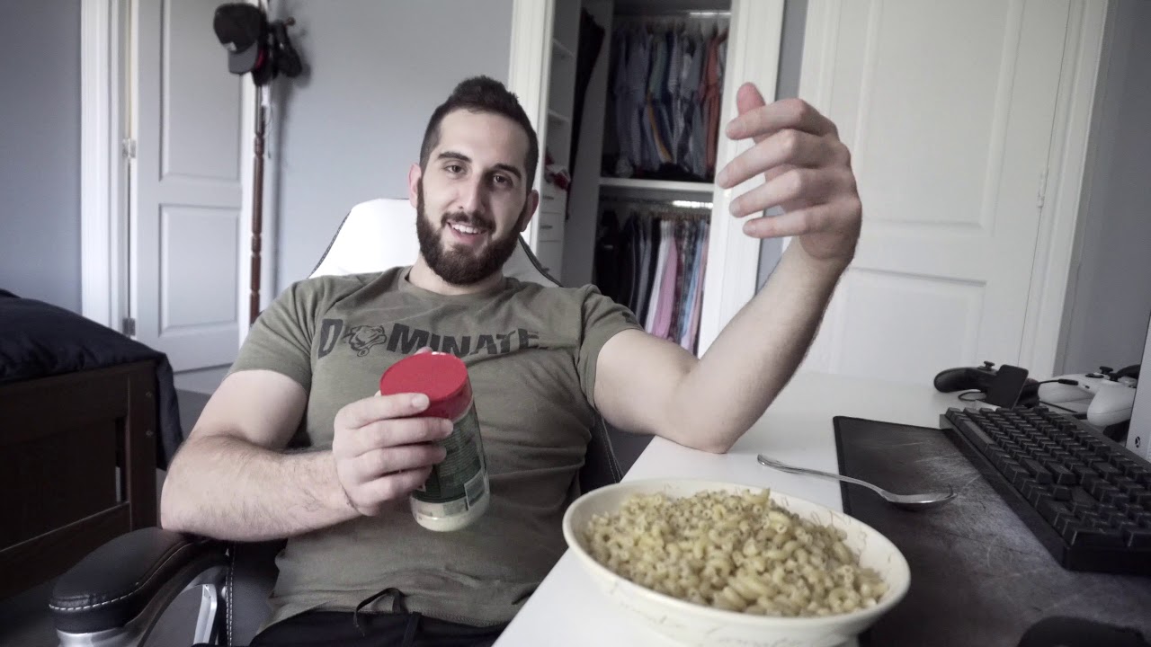 Full Day of Clean Bulking - YouTube