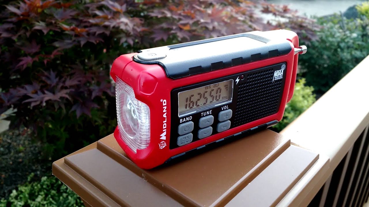 Midland ER200 Compact Emergency Radio - Gear Review - YouTube