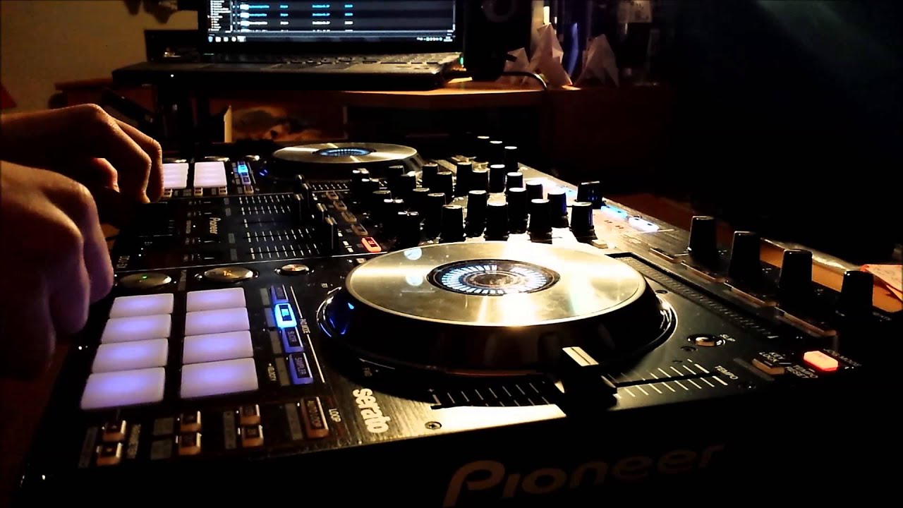 MEGA MIX! (DJ Turn It Up / Earthquake / Talk Dirty / Yeah Yeah Yeahs ...