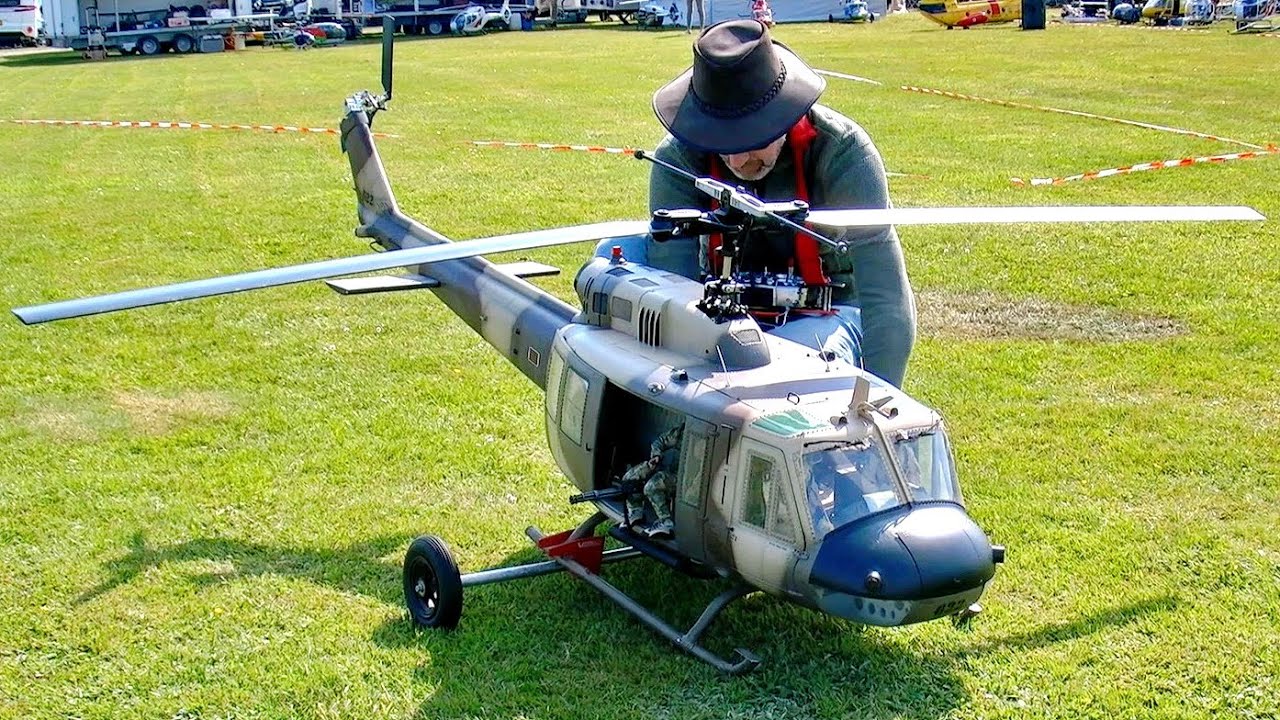 FANTASTIC RC BELL UH-1D SCALE MODE ELECTRIC HELICOPTER / FLIGHT ...