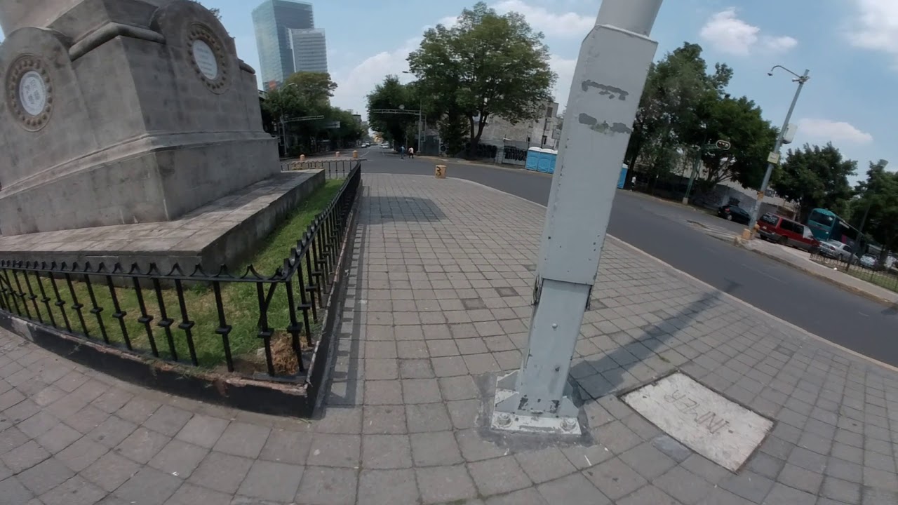 Reloj Chino en Bucareli CDMX - YouTube