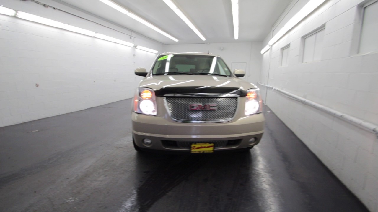2007 GMC Yukon XL Denali | Gold | 7J227592 | Seattle | Burien | Renton ...