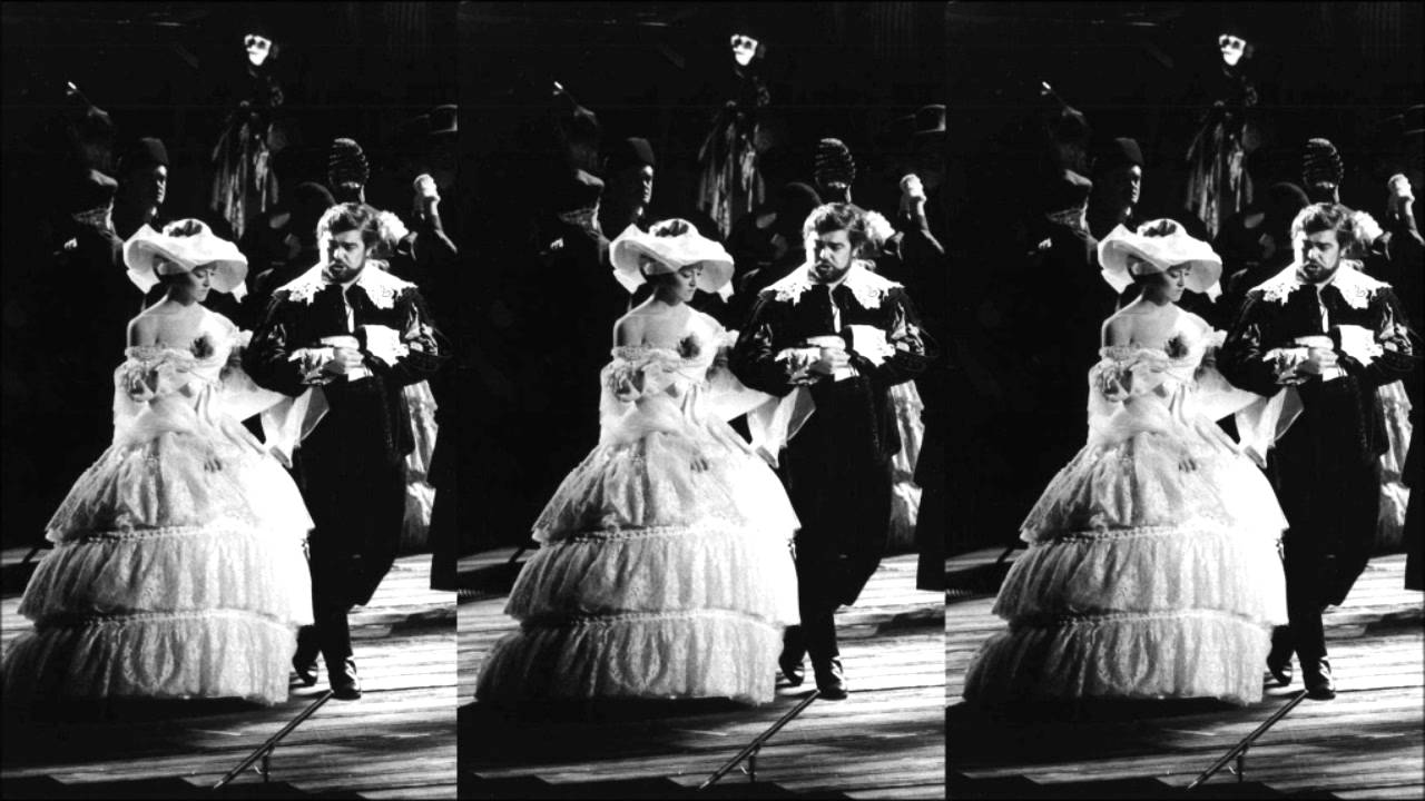 Anna Caterina Antonacci - Contessa di Ceprano in "Rigoletto" (Pistoia ...