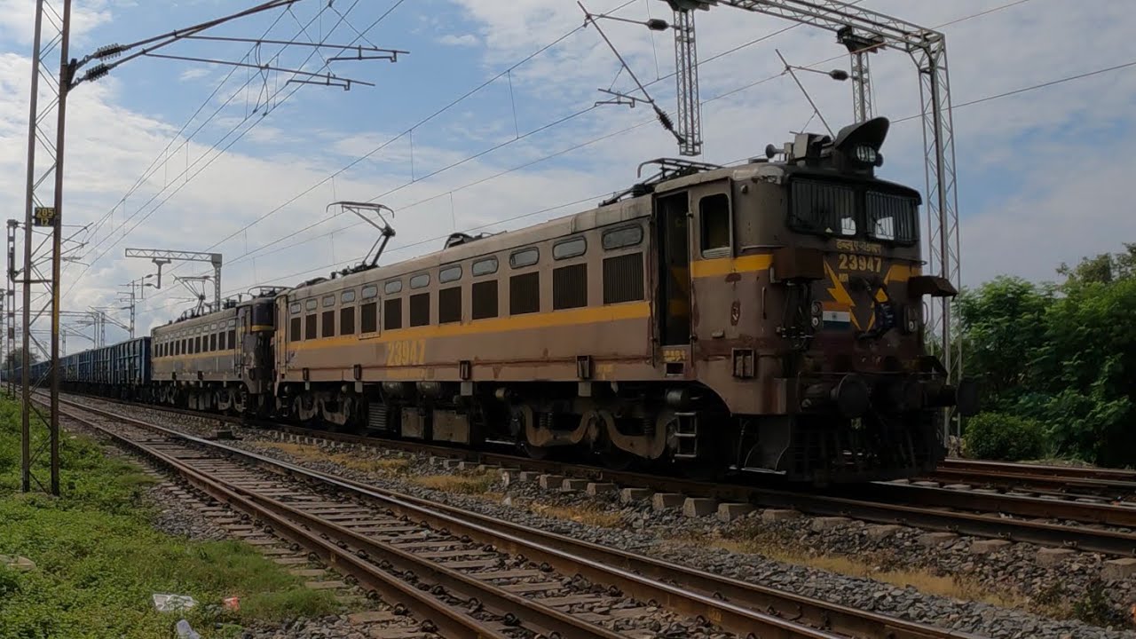 DUAL WAG 5 And WAG 7 Locomotive | Two Maal Gaadi Freight Train Special ...