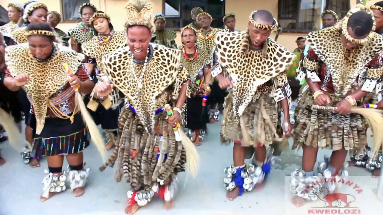 Ukukhanya Kwedlozi - YouTube