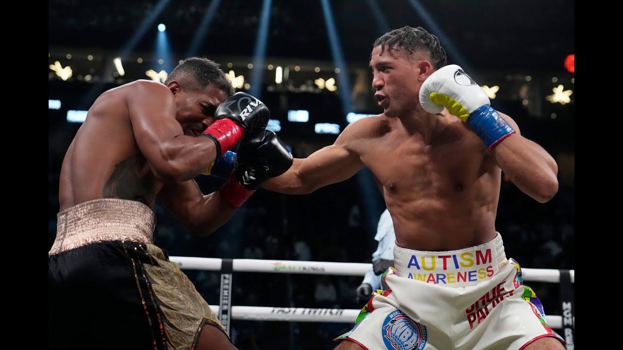 "David Morrell Jr has become Canelo's hitman for the WBA," claims Coach ...