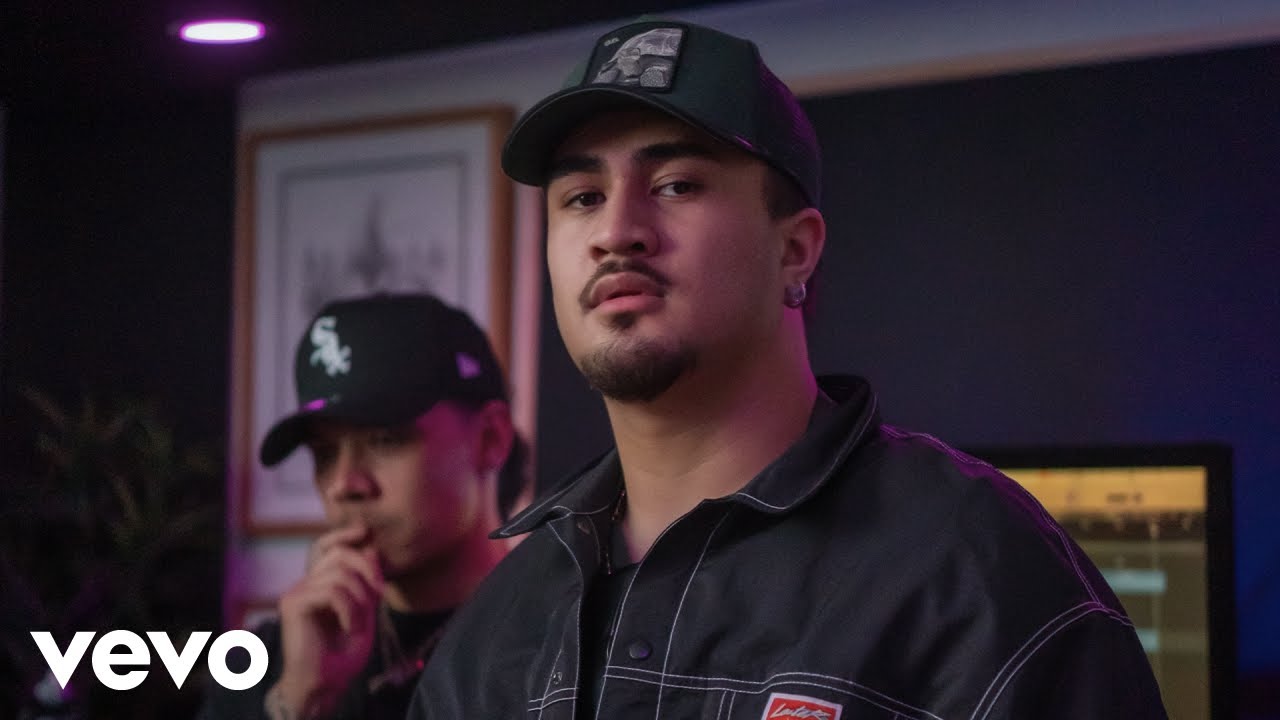 teo glacier, William Singe - Something Bout You (Official Music Video ...