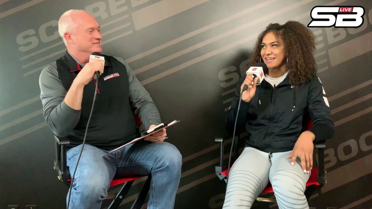 Jayda Noble answers "Rapid Fire" questions at Scorebook Live Washington ...