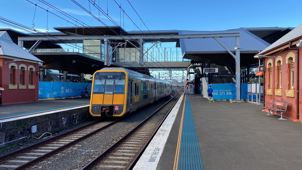 Sydney Trains: T71 + T58 departing from Sydenham - YouTube