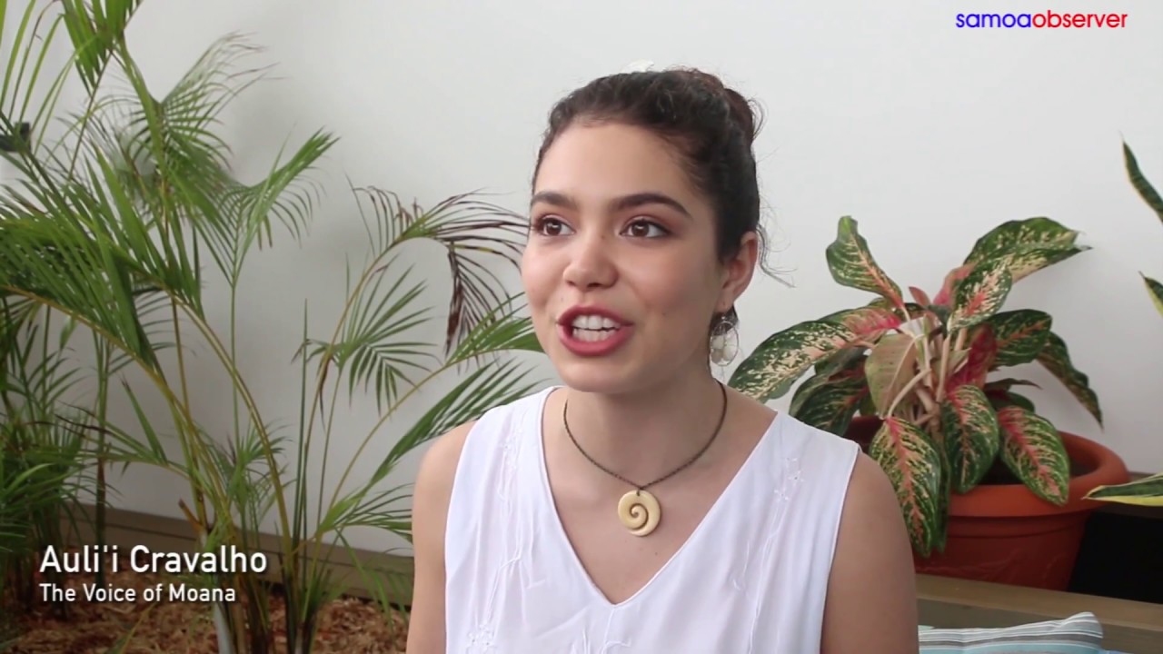 Moana star touches down in Samoa - YouTube