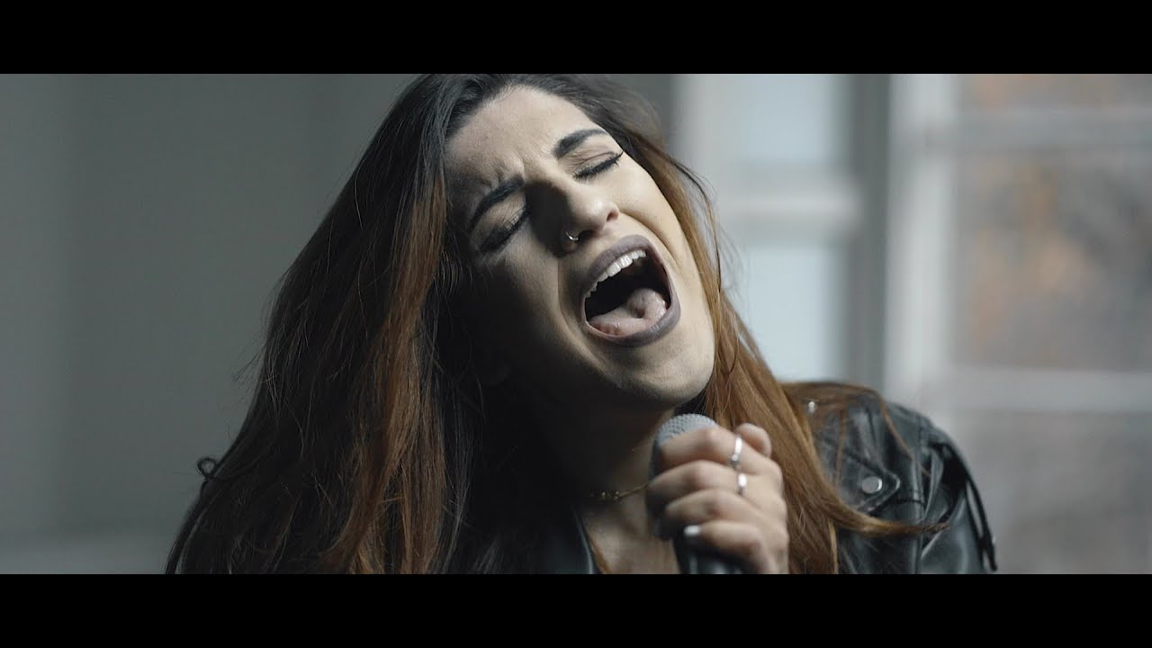 Adelyn - Blessings (OFFICIAL MUSIC VIDEO) - YouTube