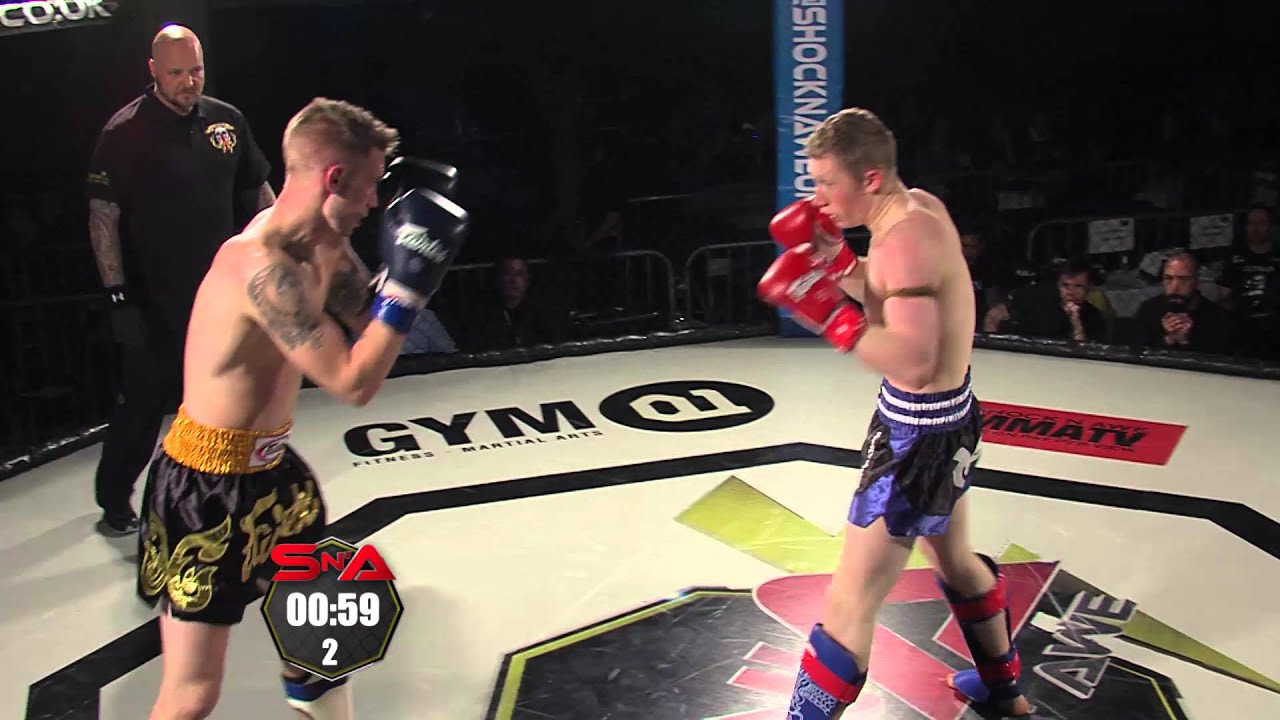 Shock N Awe 21 Semi Pro K1 Kickboxing Aaron Dean vs Mason Hobbs - YouTube