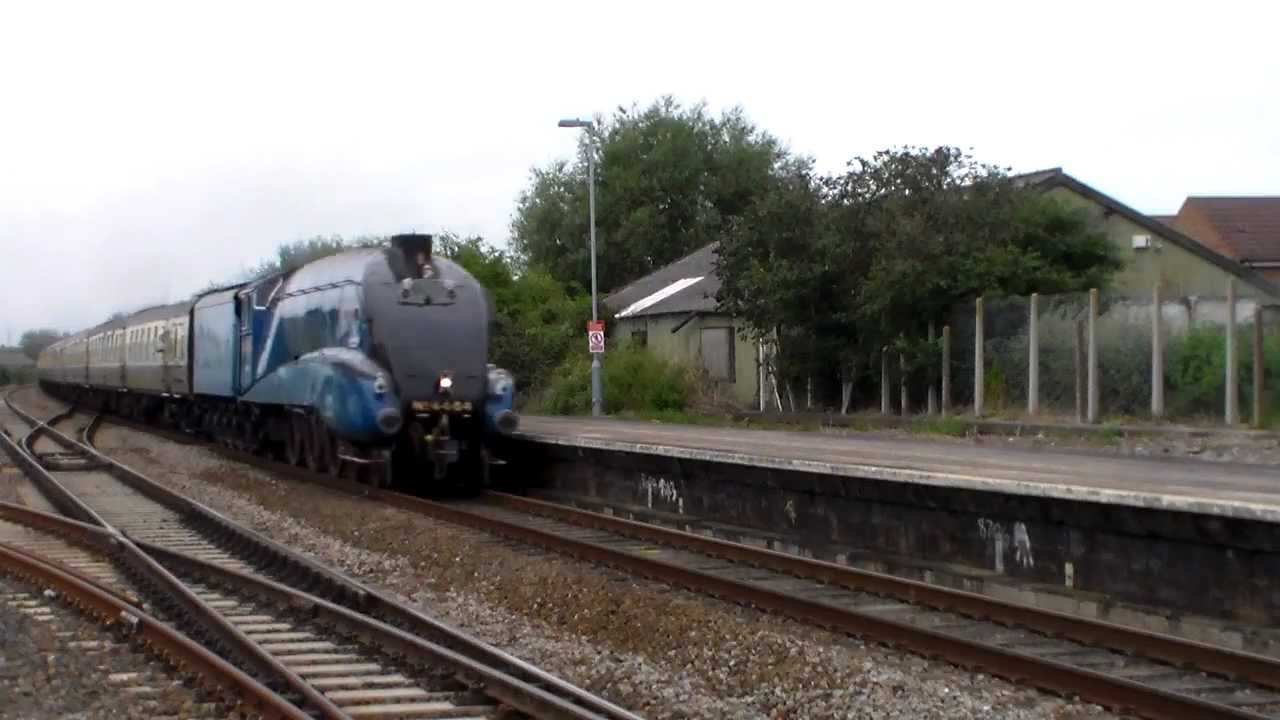 4464 'Bittern' passes Bridgwater with 'The Torbay Express' on 2nd ...