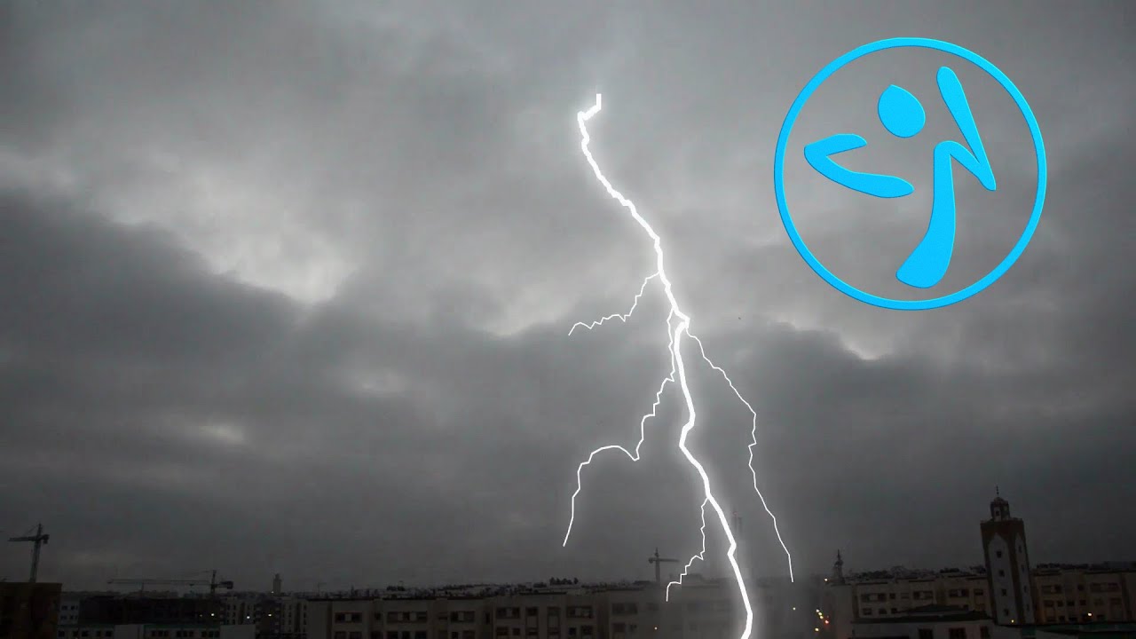Artificial lightning storm - YouTube