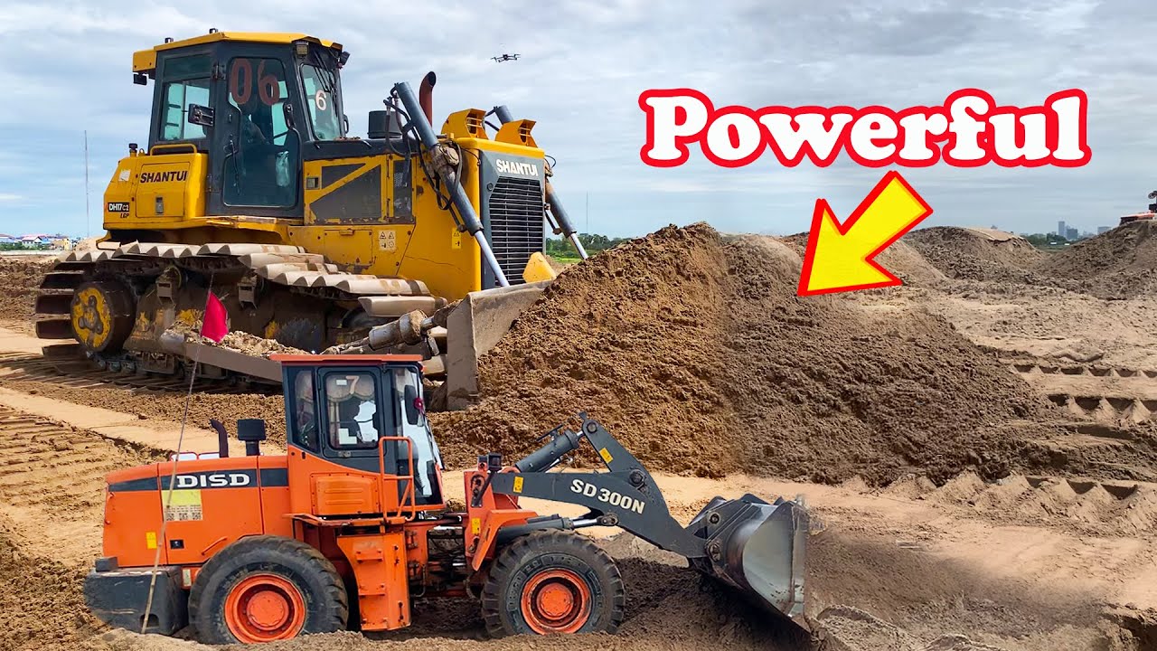Great! Huge Shantui DH17c2 Bulldozer Pushes Sand with Doosan SD300N ...