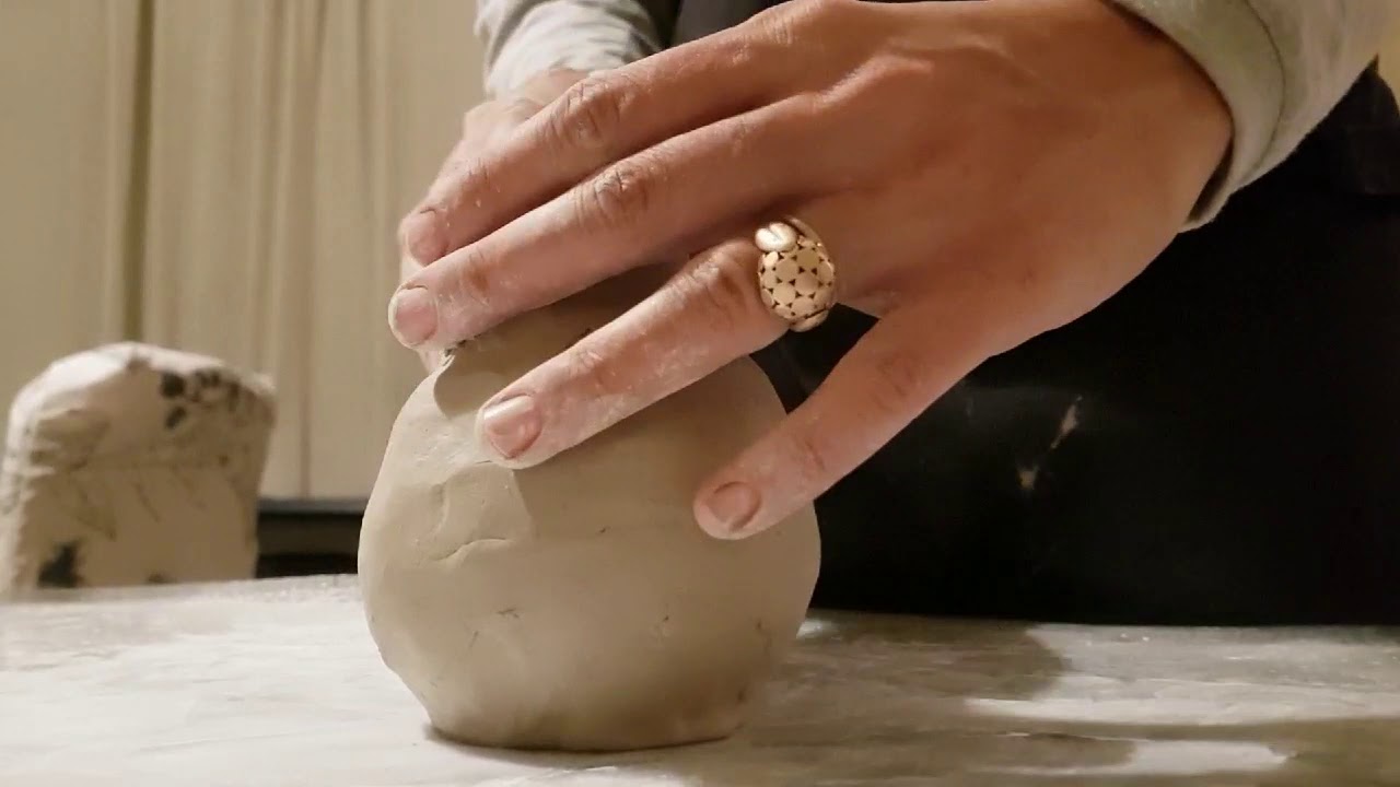 Pinch and build - YouTube