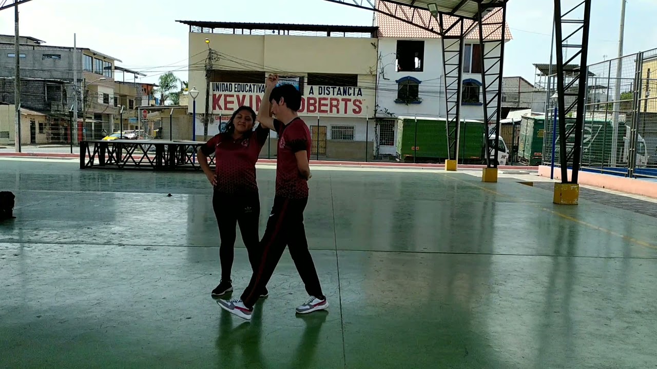 Pasos básicos del vals criollo - YouTube