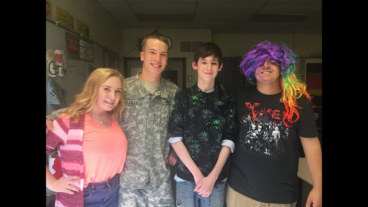 German Class Hilarious Skit! Ft: Classmates/MyLifeAsMadison - YouTube
