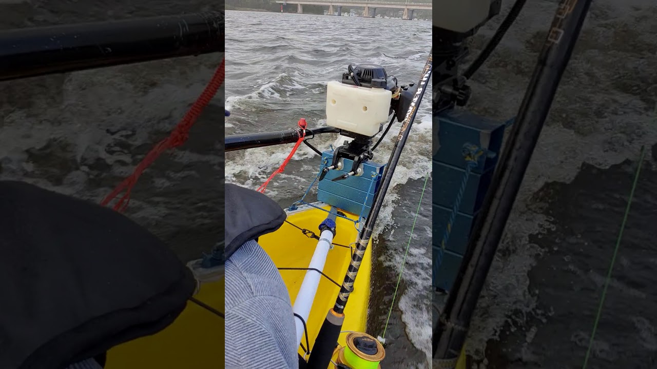 Kayak 4hp with pontoons - YouTube