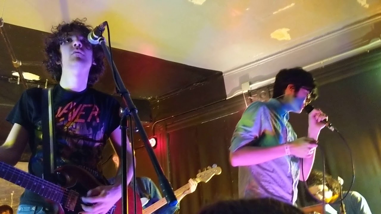 "Maud Gone" - Car Seat Headrest live @ Market Hotel, Brooklyn NY, May 8 ...