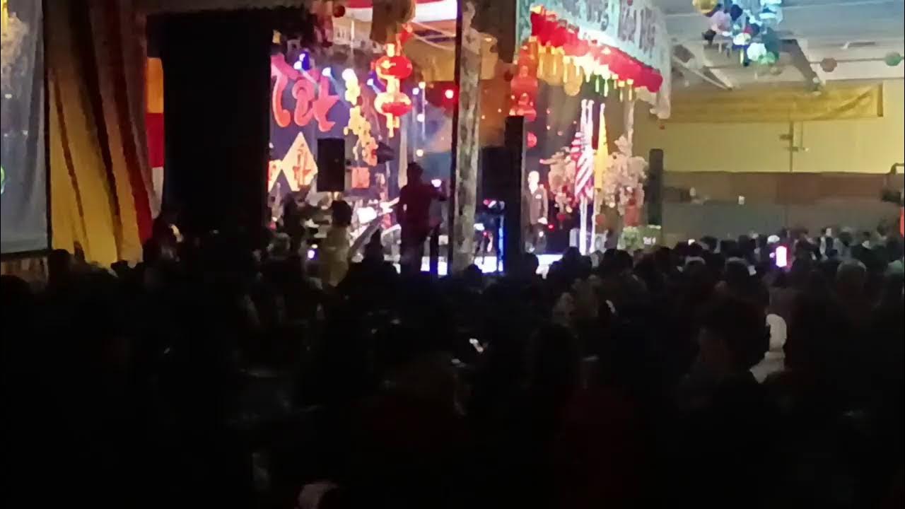 RUNG NGUOI DEN CHUA DIEU NGU NOI TIENG NAM CALI LE GIAO THUA TET 2025 DOT PHAO MUA LAN TUNG BUNG ...