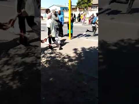 Butcher Robbery Valhalla Park, Cape Town, South Africa - YouTube