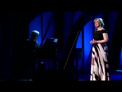 Fflur Wyn | Yr Ynys Bellennig - YouTube