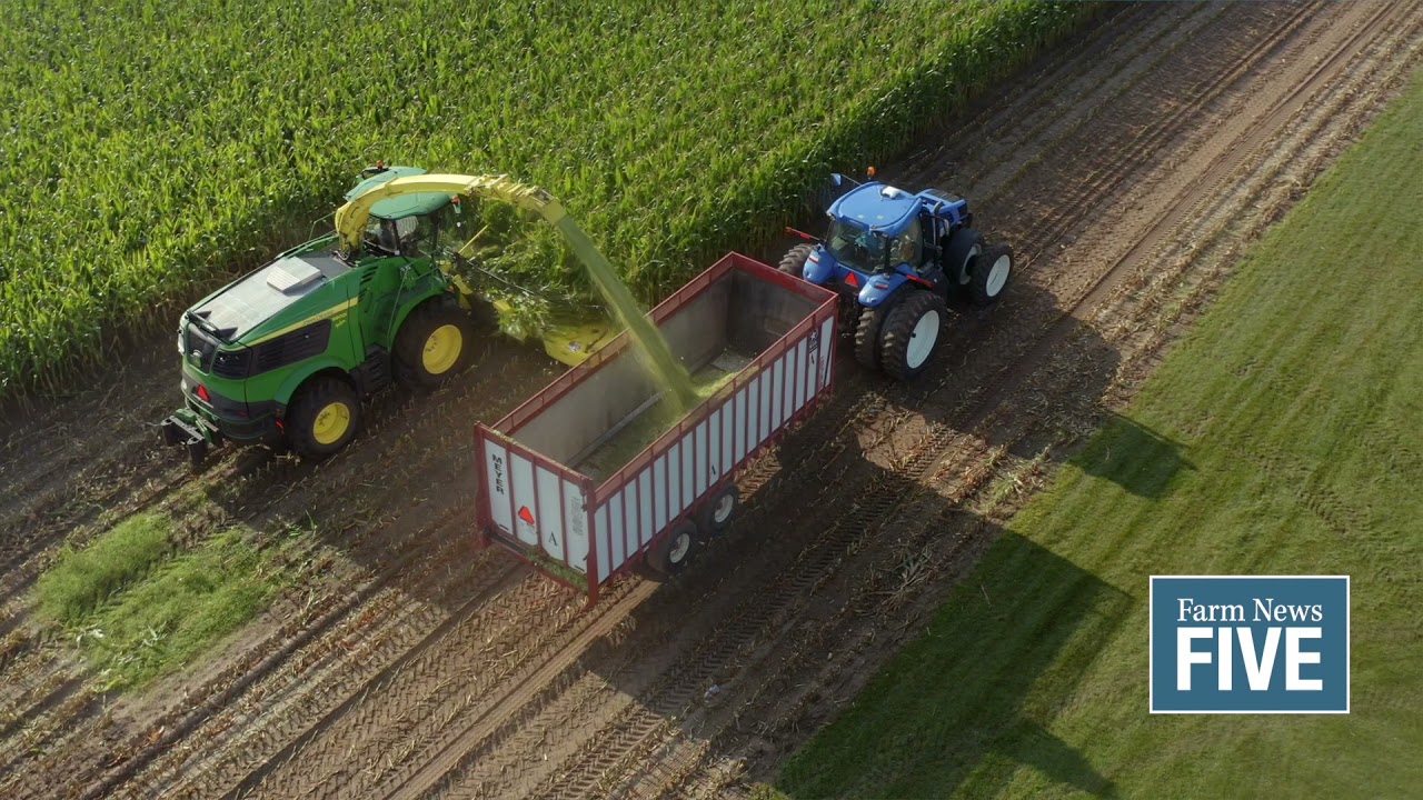 2021 John Deere 9900 Forage Harvester and Chopper - YouTube