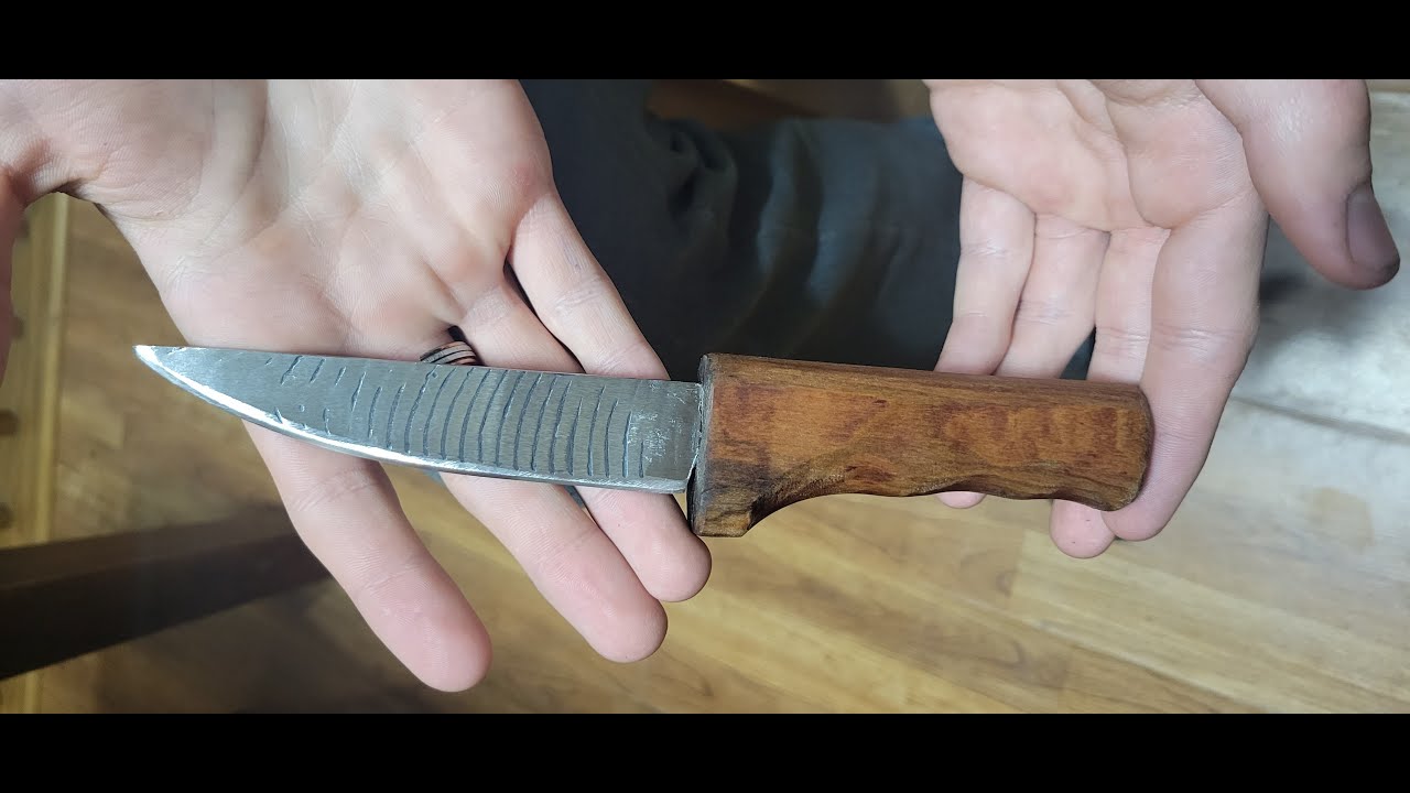 Hand Forging a Bastard File Knife - YouTube