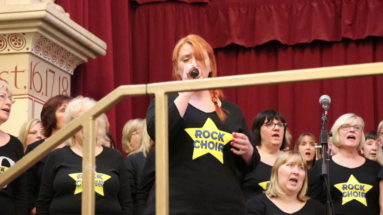 Rock Choir Northants - Just The Way You Are (Nicci Pinks). - YouTube