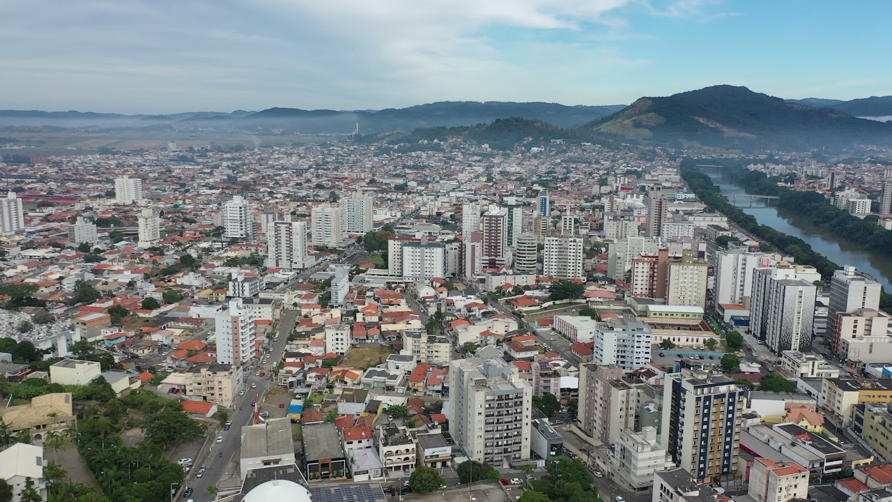 Tubarão litoral interior de Santa Catarina visto de cima #drone - YouTube