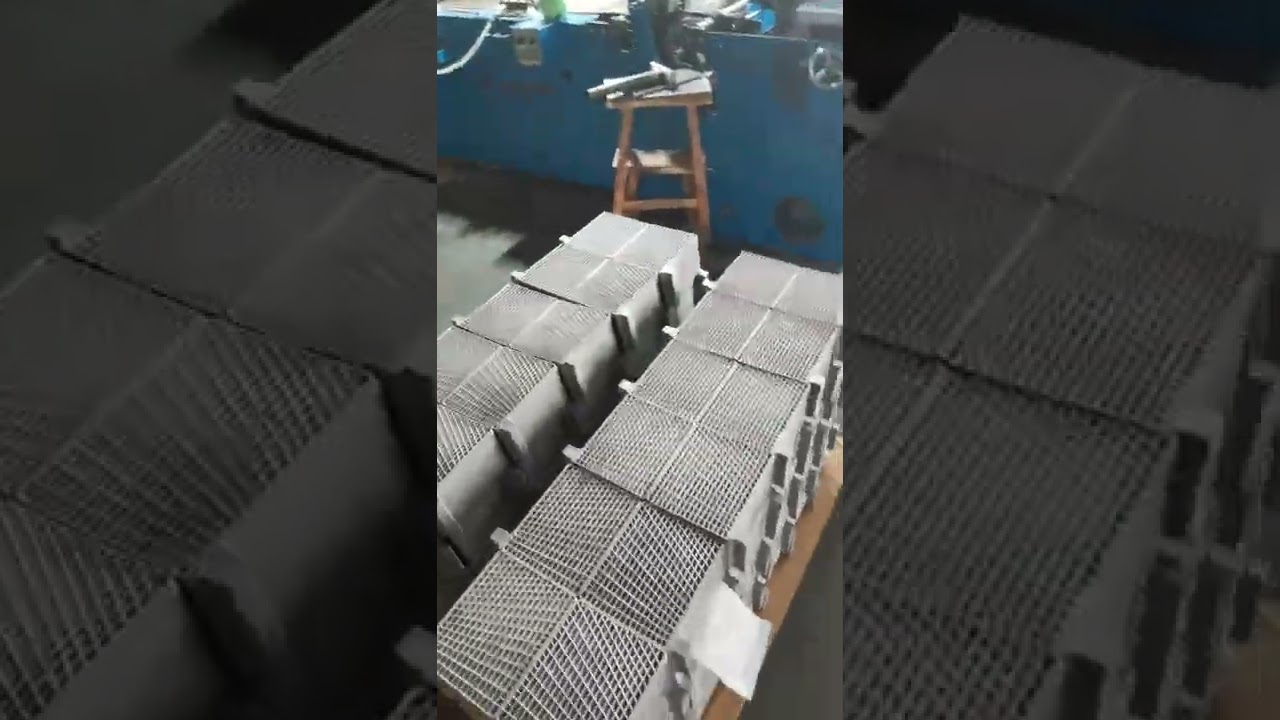 lead-acid battery grid casting machine and mold - YouTube