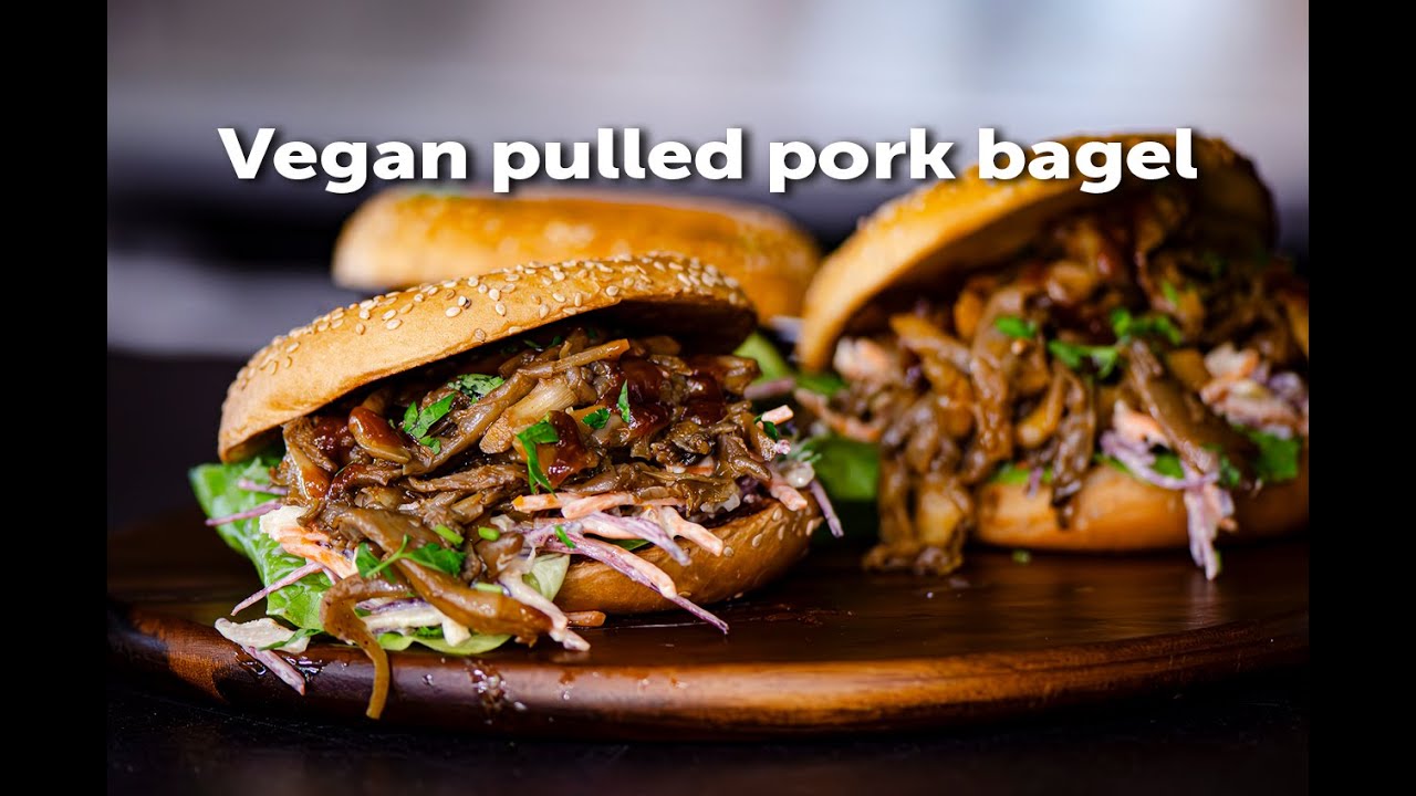 Vegan pulled pork bagel | Fire&Food TV BBQ-videos - YouTube