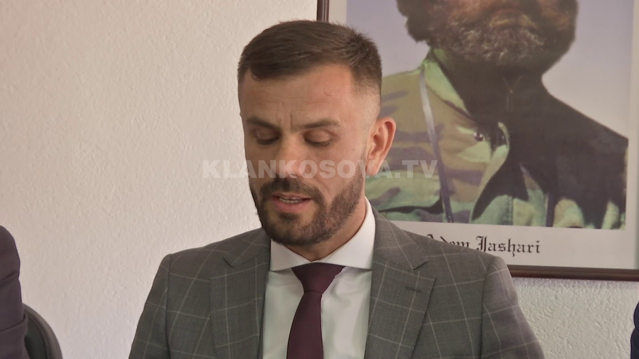 Rrahim Hashimi ftohet nga Specialja - 27.03.2019 - Klan Kosova - YouTube