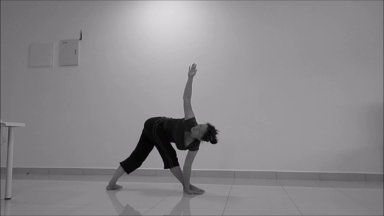 My daily yoga asana practice 2020 (3) - YouTube