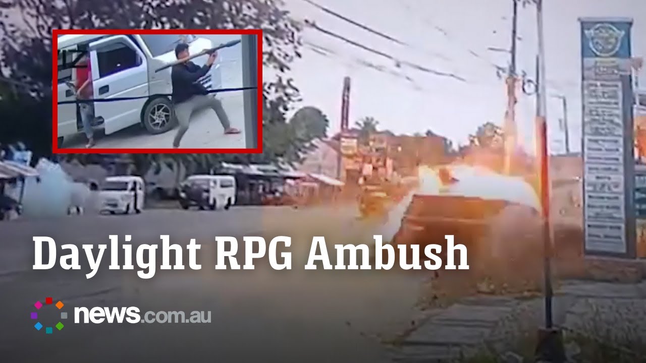 Crazy footage shows brazen RPG attack on Philippine mayor - YouTube