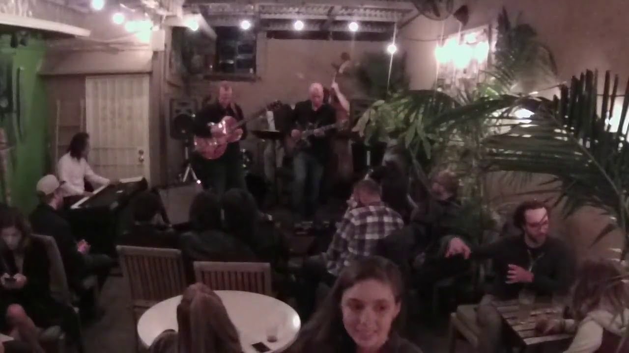 Stig Mathisen | Jazz Improv | Equinox - John Coltrane - YouTube