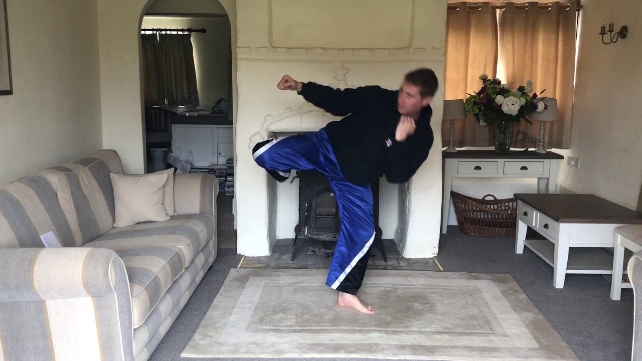 Allstar kickboxing online - kids day 6 - YouTube