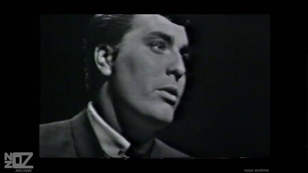 Barry Stanton - Forget Me Not (1962) - YouTube