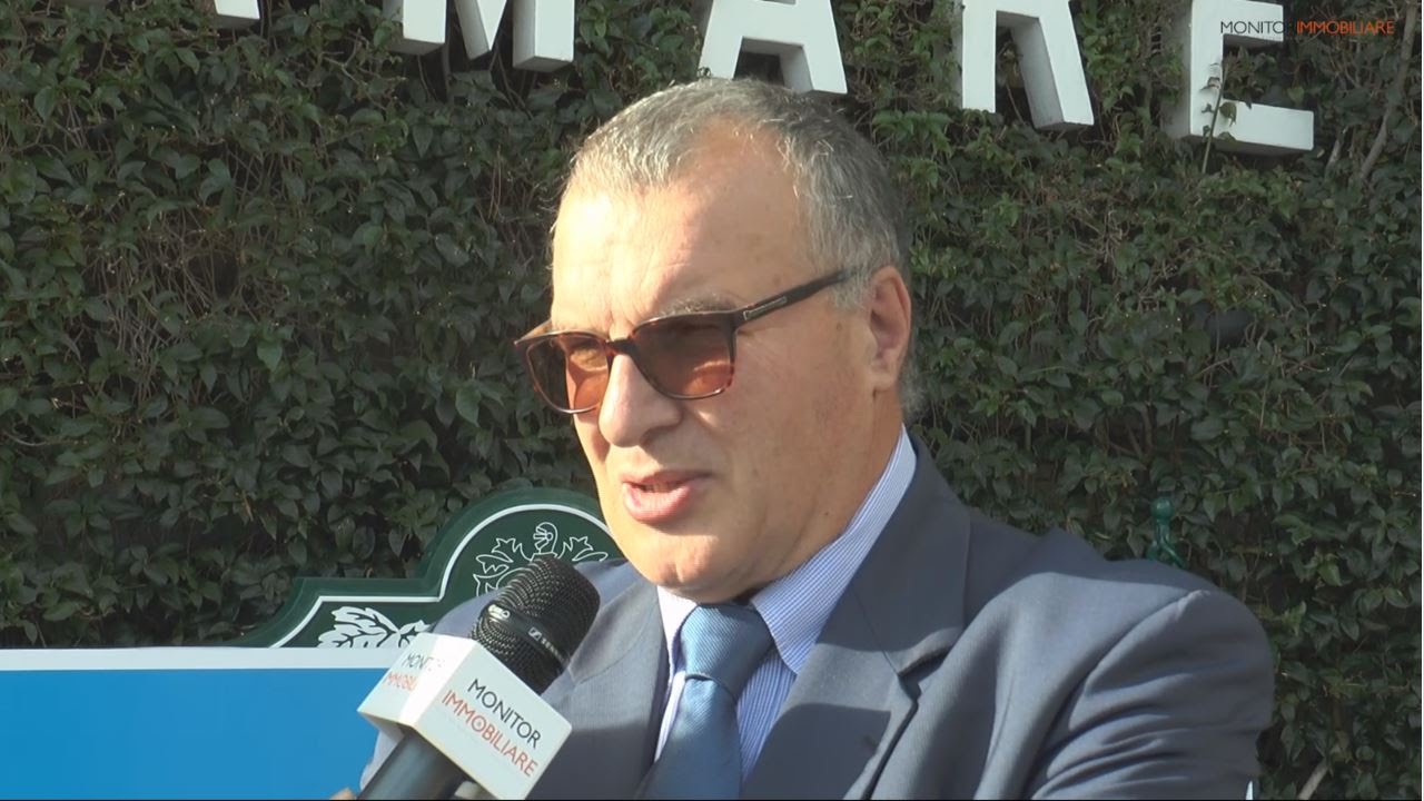 Speciale Forum Scenari 2015: Intervista a Leo Civelli (REAG) - YouTube