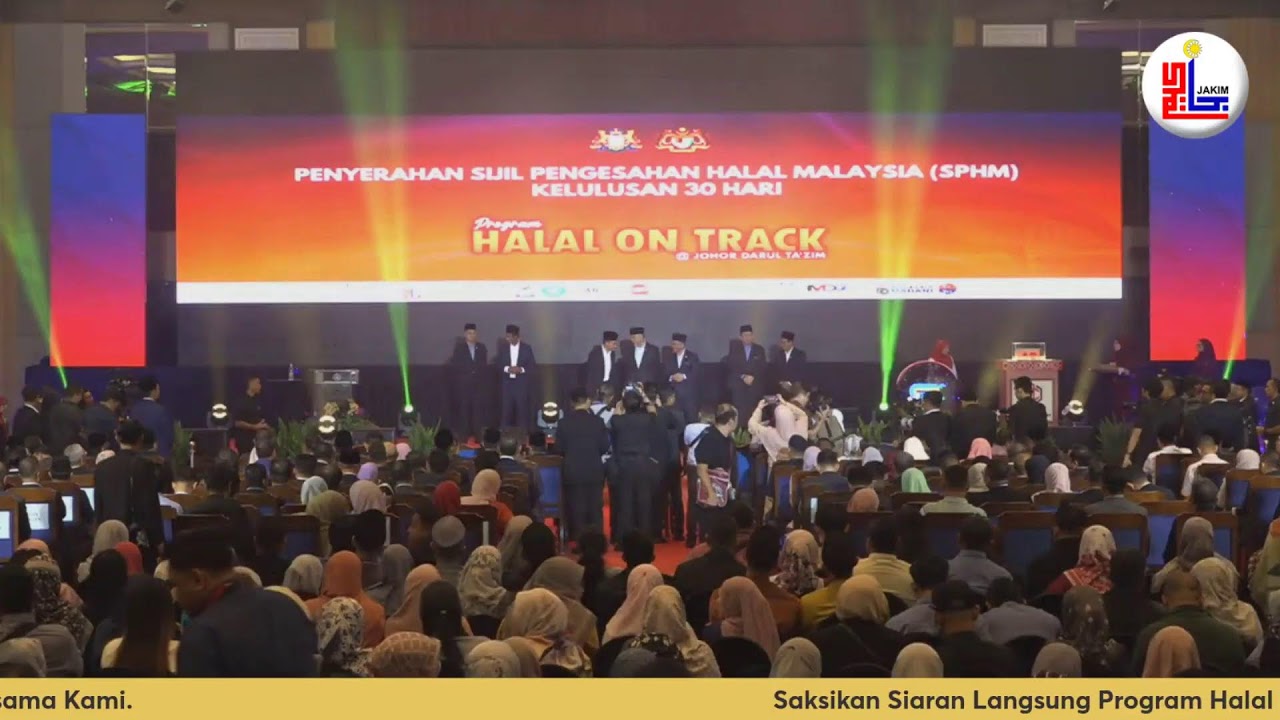 PROGRAM HALAL ON TRACK@JOHOR - YouTube