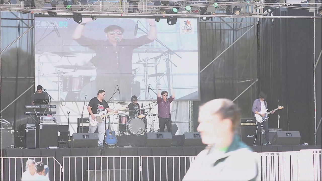 BANDA ZONA 80 EN ROCK AND BEER 2019. MIX GIT (ES POR AMOR - TARADO DE ...