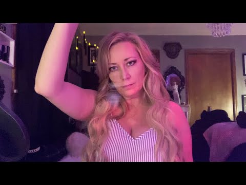 Moonstone Hypnosis 🌙Warning! #femmefatale #seducción #hypnotherapy ...