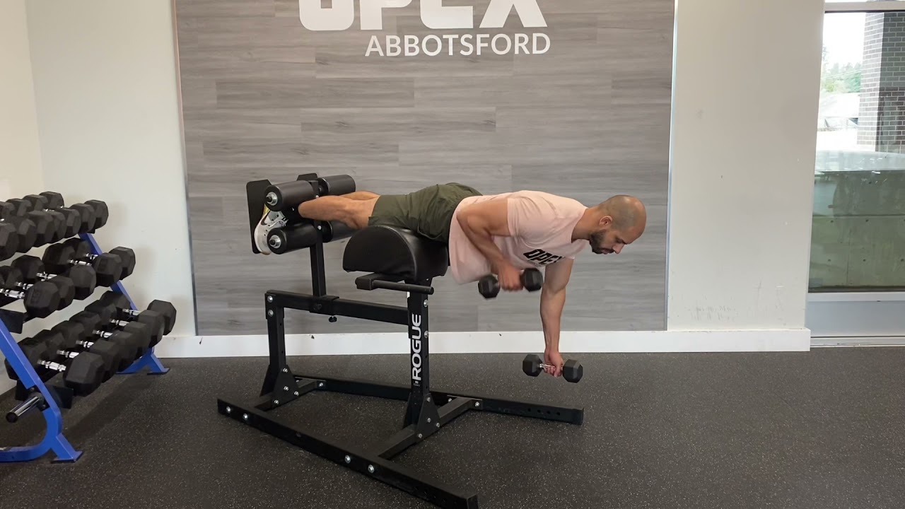 GHD Alternating Dumbbell Row - YouTube