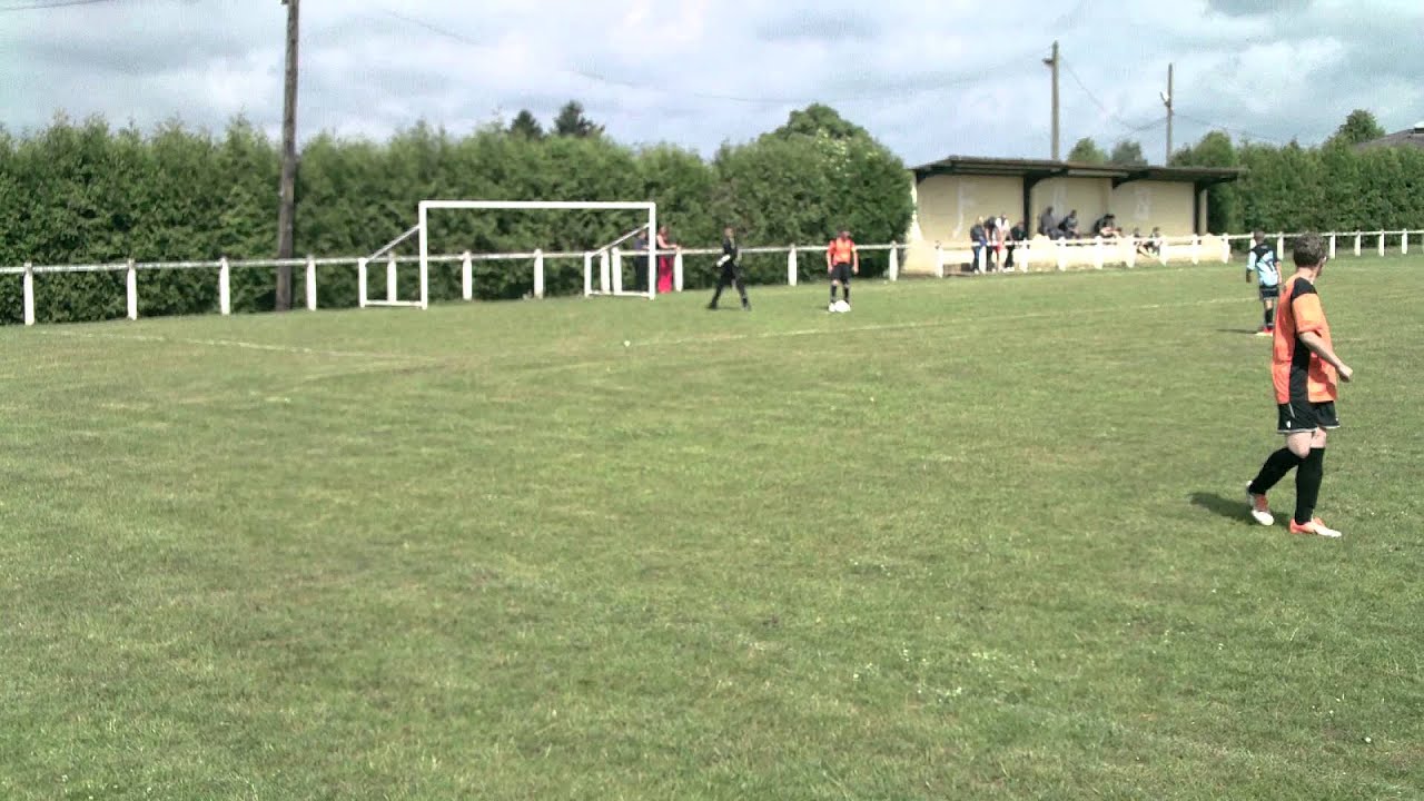 Tournoi à aiglemont Entente vs entente sud 2ème match - YouTube