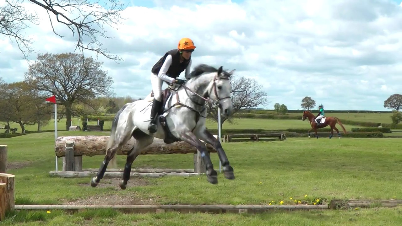 How to ride ditches with Richard Waygood | Horse&Rider - YouTube