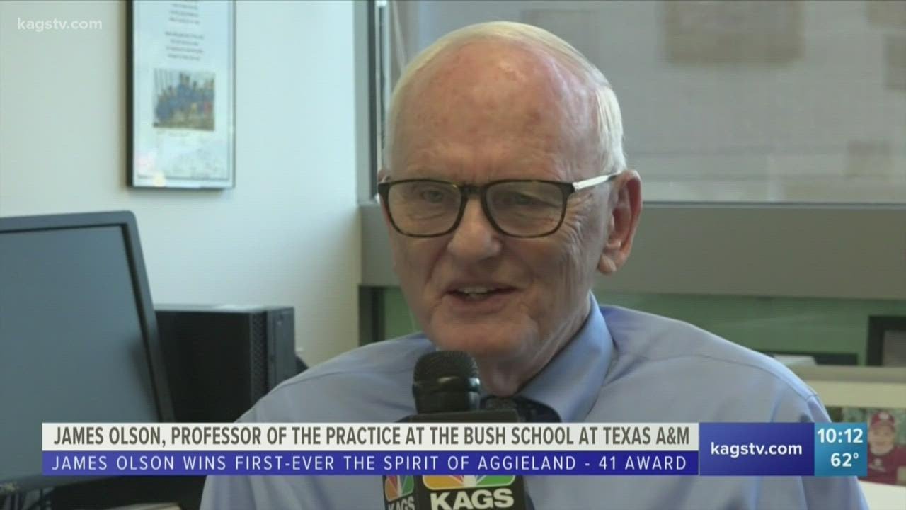 Texas A&M Professor James Olson wins first-ever Spirit of Aggieland-41 ...