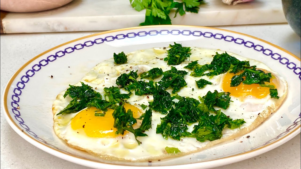 Garlic Fried Eggs Recipe - YouTube