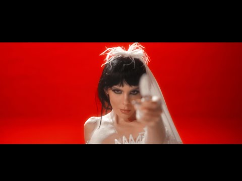 Gaye Su Akyol - Sen Benim Mağaramsın (Official Video)