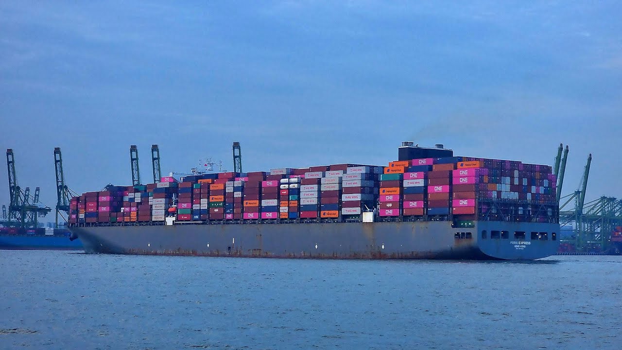 Shipspotting giant container vessel Paris Express - YouTube